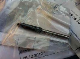 Mercedes Benz W220589019960 BLADE on 100outlets.com