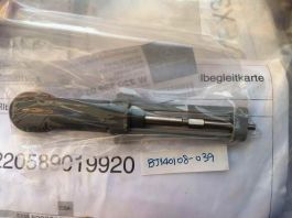Mercedes Benz W220589019920 Fitting on 100outlets.com