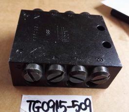 LINCOLN SSV SSV-8 Quicklub Divider HYDRAULIC Valve on 100outlets.com