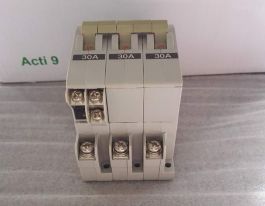 DAERYUK DACO CIRCUIT PROTECTOR DCP53DR 30A on 100outlets.com